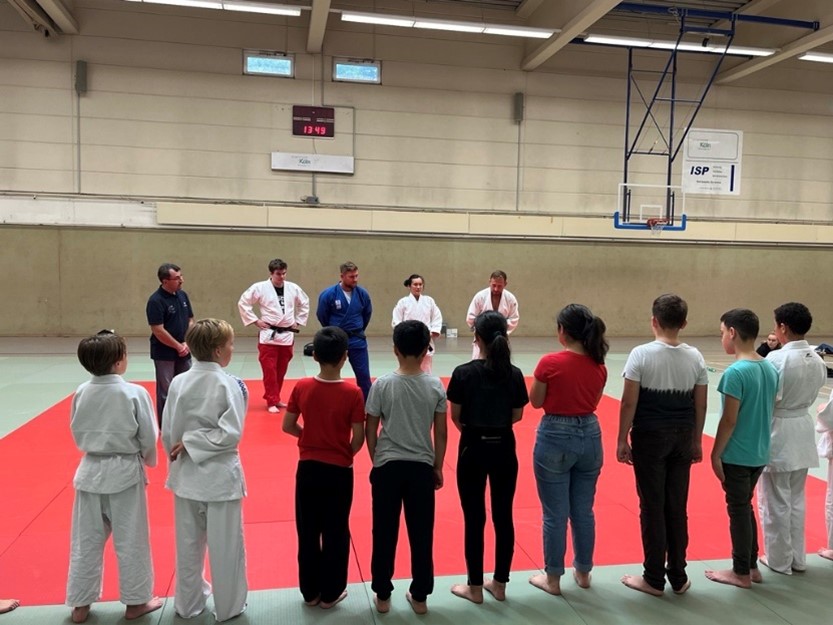 Der Gesellschaft etwas zurückgeben: „Das Strahlen dieser Kinder ist ...